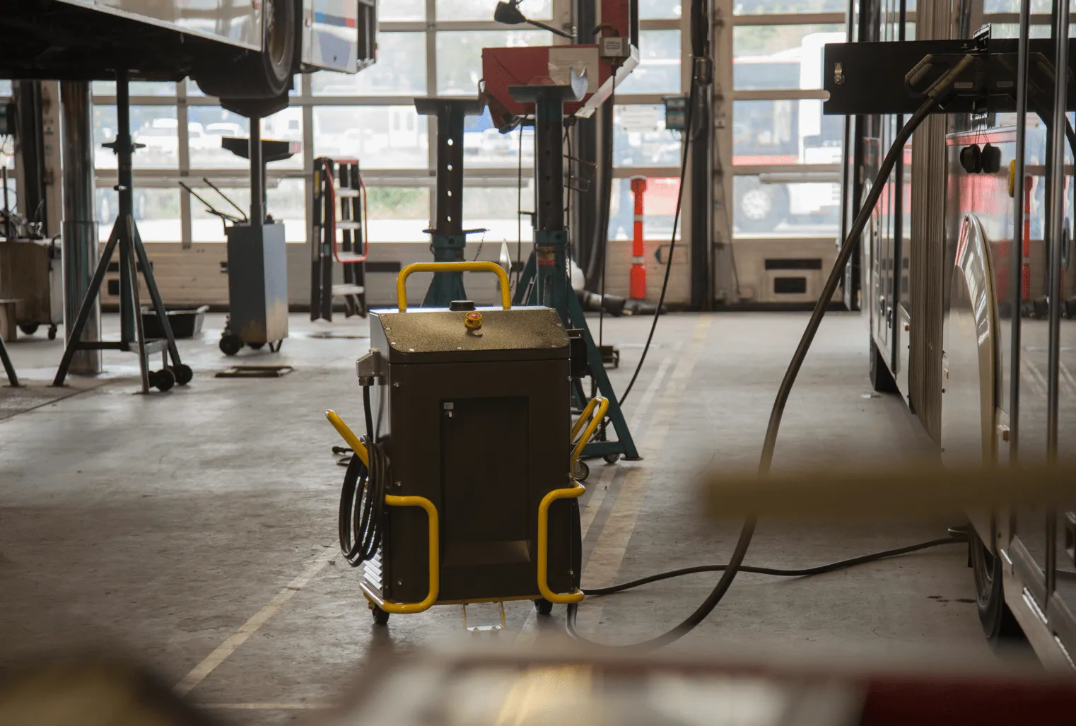 Heliox Mobile DC Fast Chargers for Electric Vehicles - Power Anywhere